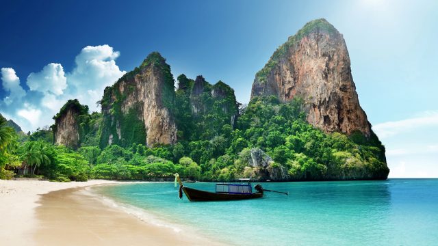 Coastal Scenery Photos: What is the Coastal Scenery Looks Like?