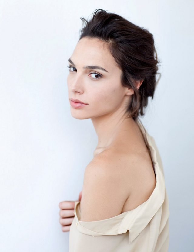 Gal Gadot Wonder Woman: Why the Entire World Goes Crazy