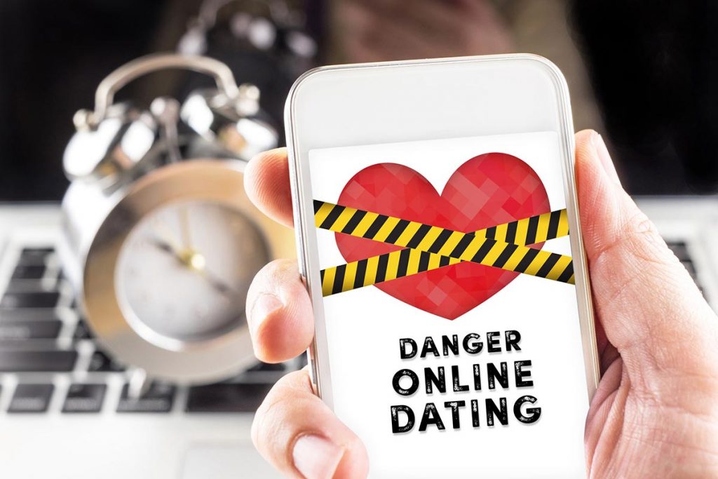 5 Important Tips for Online Dating Safety - Internet Vibes
