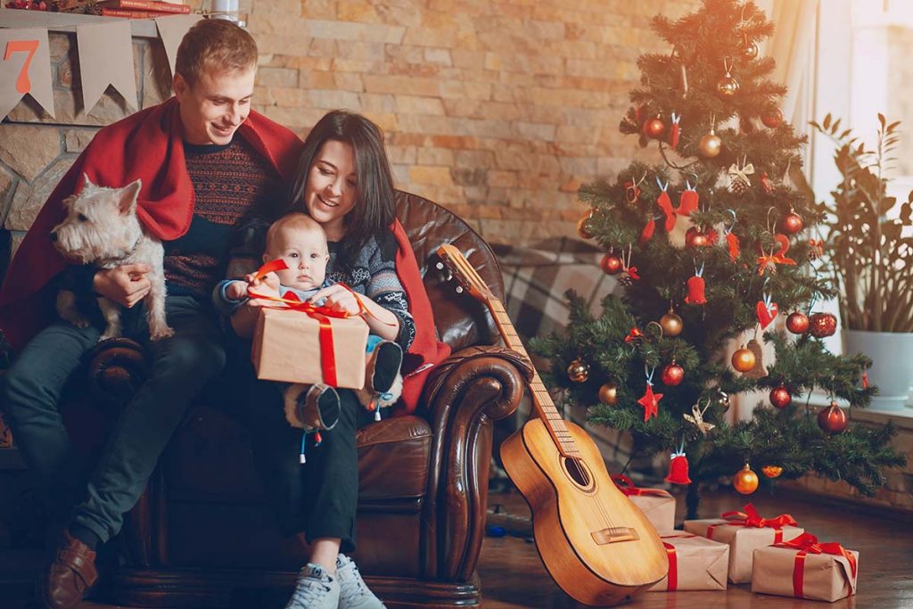 How to Plan a Picture-Perfect Christmas with Your Family - Internet Vibes