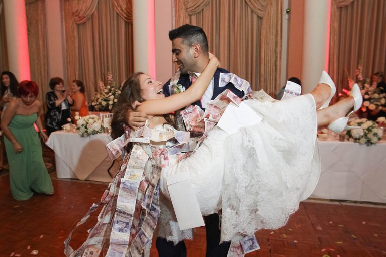 Weddings in Asia: Crazy Facts About Wedding in Romantic Asia