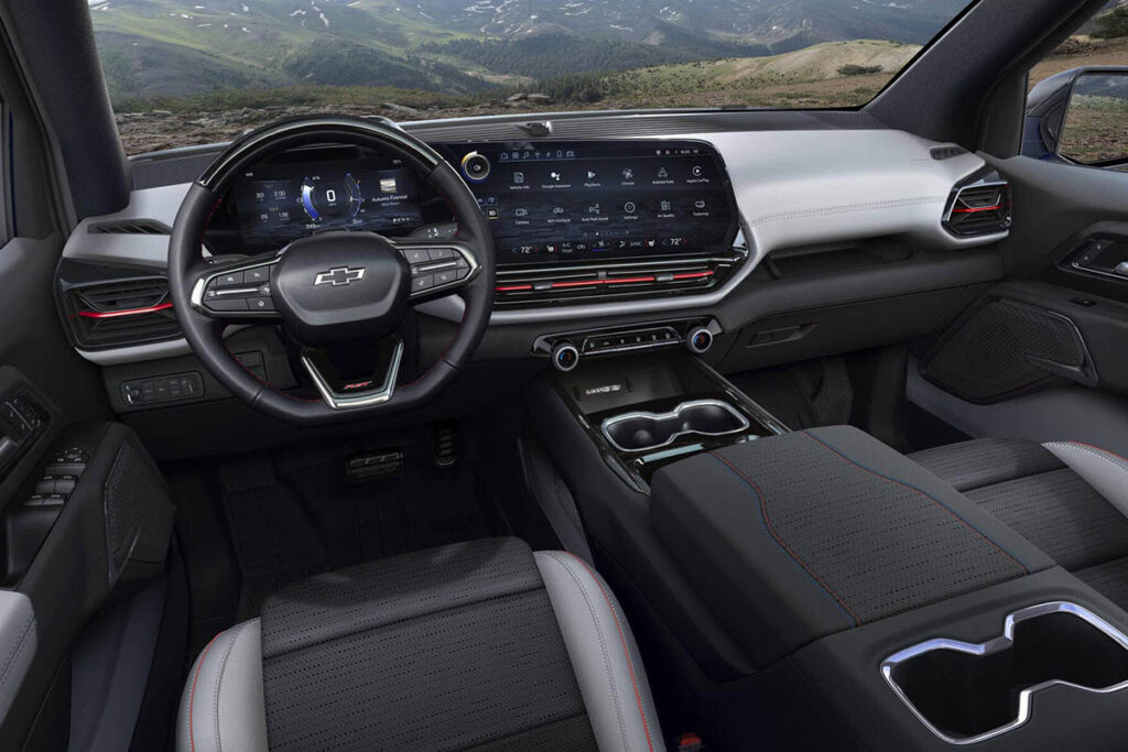 Compare the Chevy Silverado EV and Tesla Cybertruck - Internet Vibes